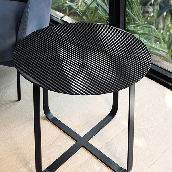 MANDALA SIDE TABLE - Products - Saccaro